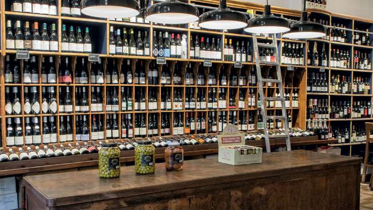 24 great wine bars in Paris 2025 - Star Wine List