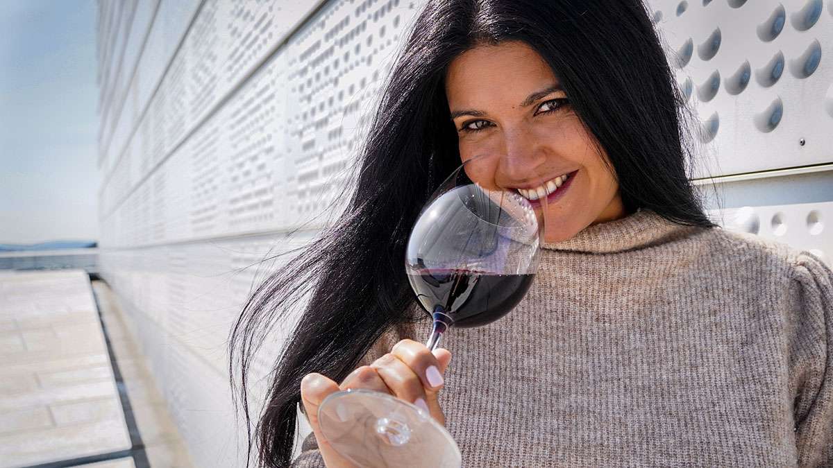 Sommelier star Liora Levi joins the Star Wine List team - Star Wine List
